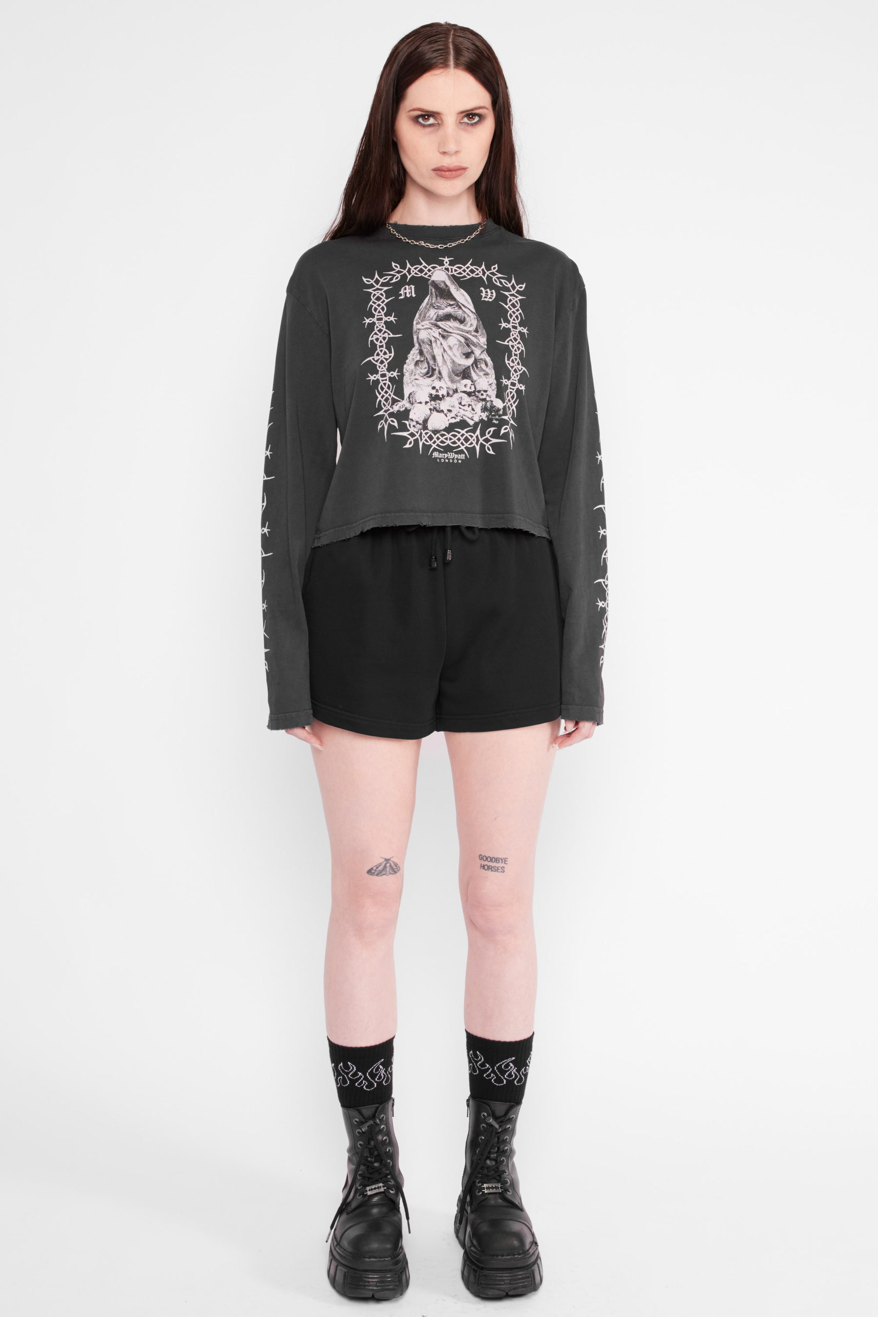 Mary Wyatt London - Sanctum Long Sleeve Cropped Tee