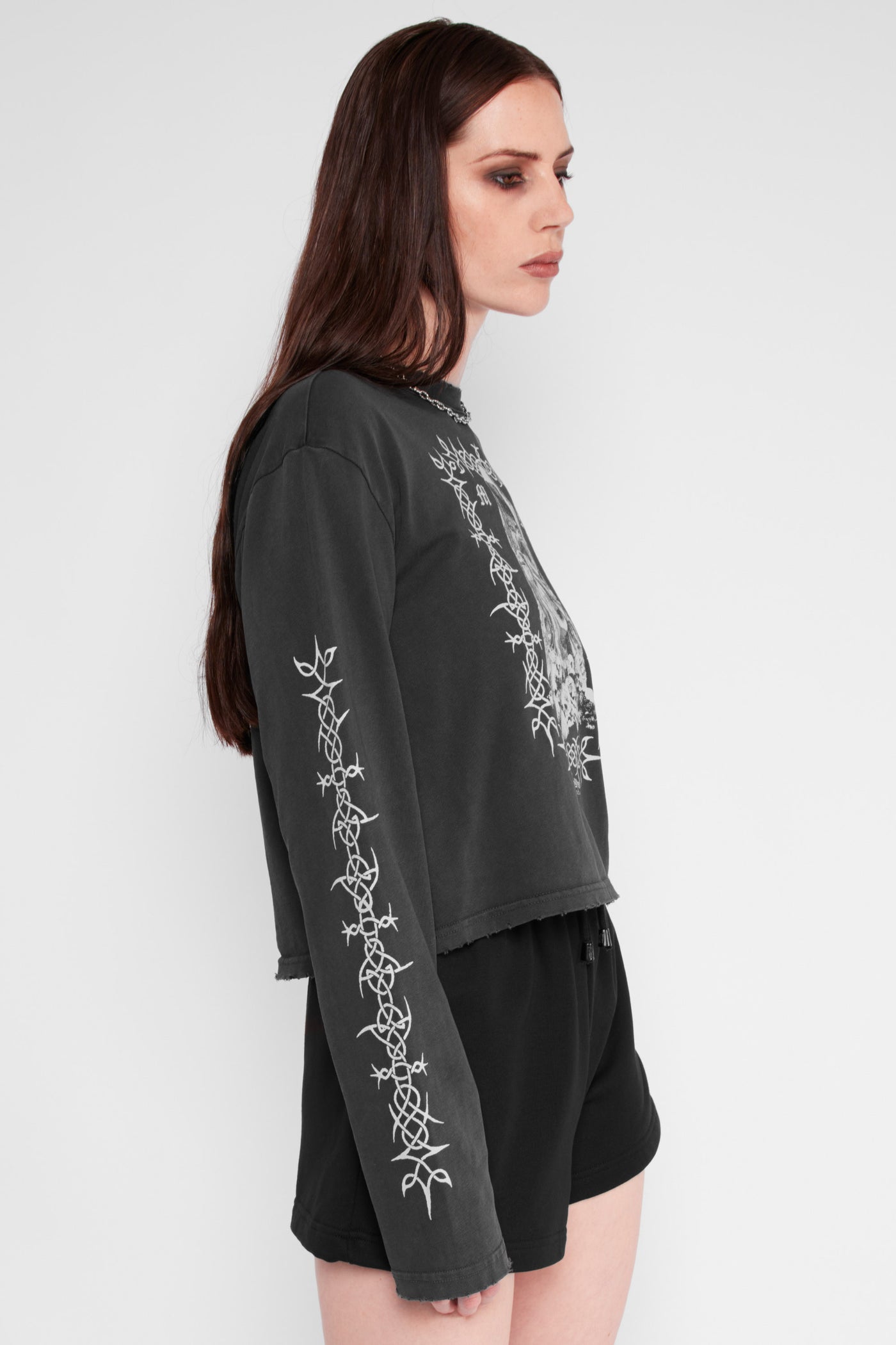 Mary Wyatt London - Sanctum Long Sleeve Cropped Tee